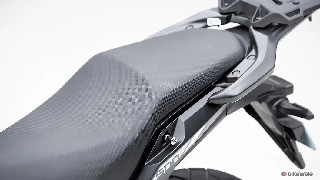 Honda NX500 Seat Image – BikeWale