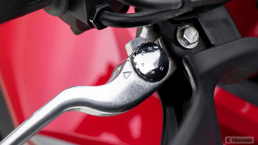 Honda NX500 Clutch Lever Image – BikeWale