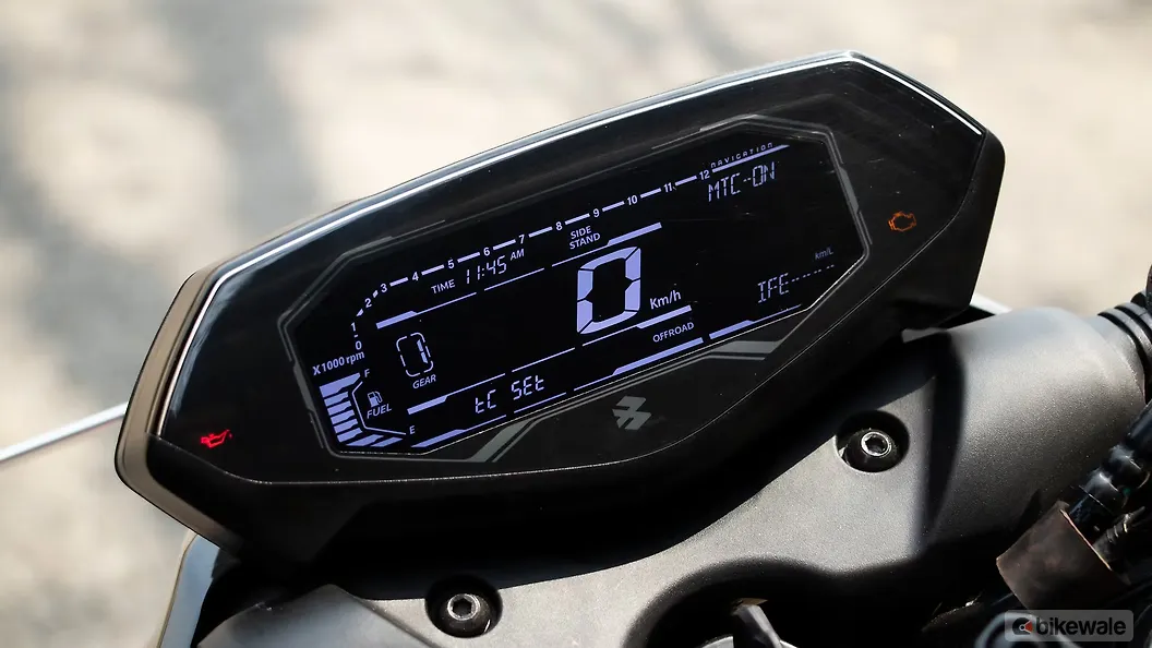 Bajaj Pulsar N250 Front View Image – BikeWale
