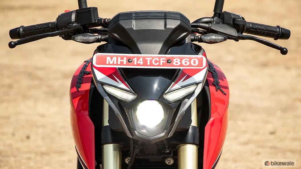 Bajaj Pulsar N250 Head Light Image – BikeWale