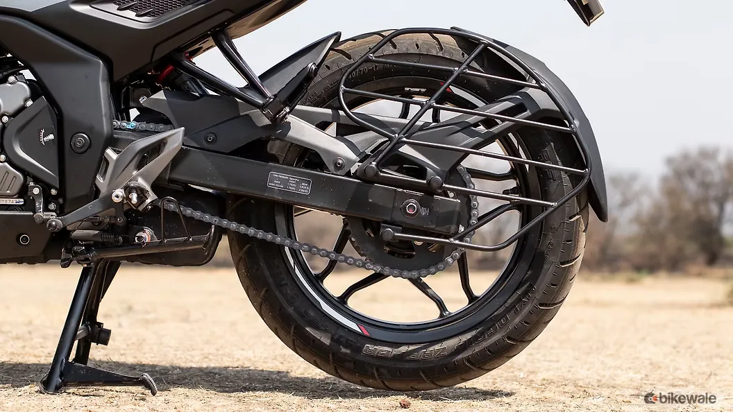 Bajaj Pulsar N250 Rear Wheel Image – BikeWale