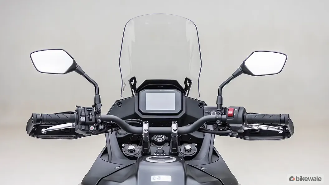 Honda Transalp XL750 [2024] Handle Bar Image – BikeWale