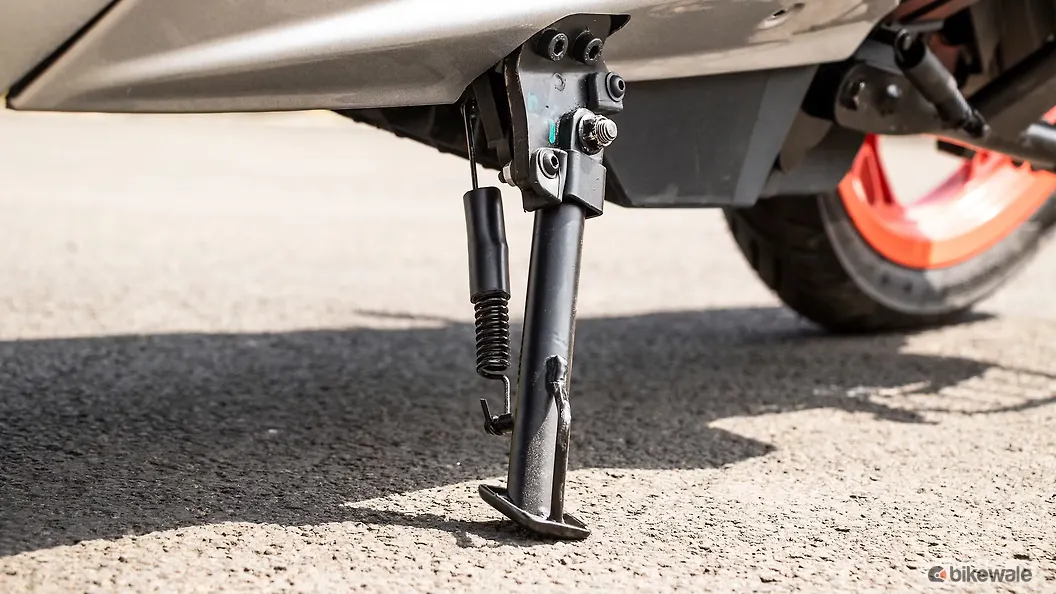 BGauss BG RUV 350 Pillion Footrest Image – BikeWale