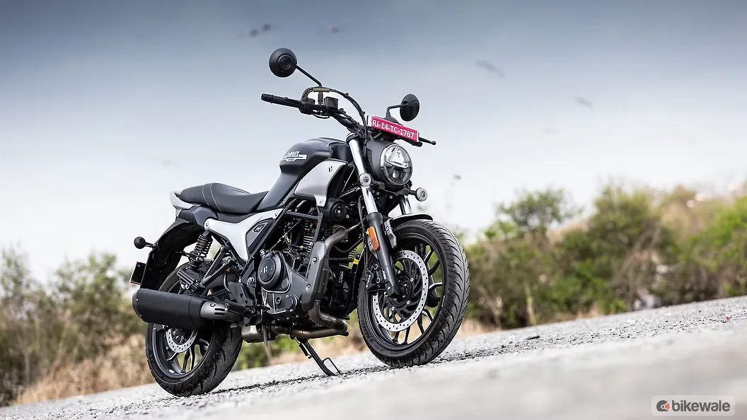 Hero Mavrick 440 Right Side View Image – BikeWale