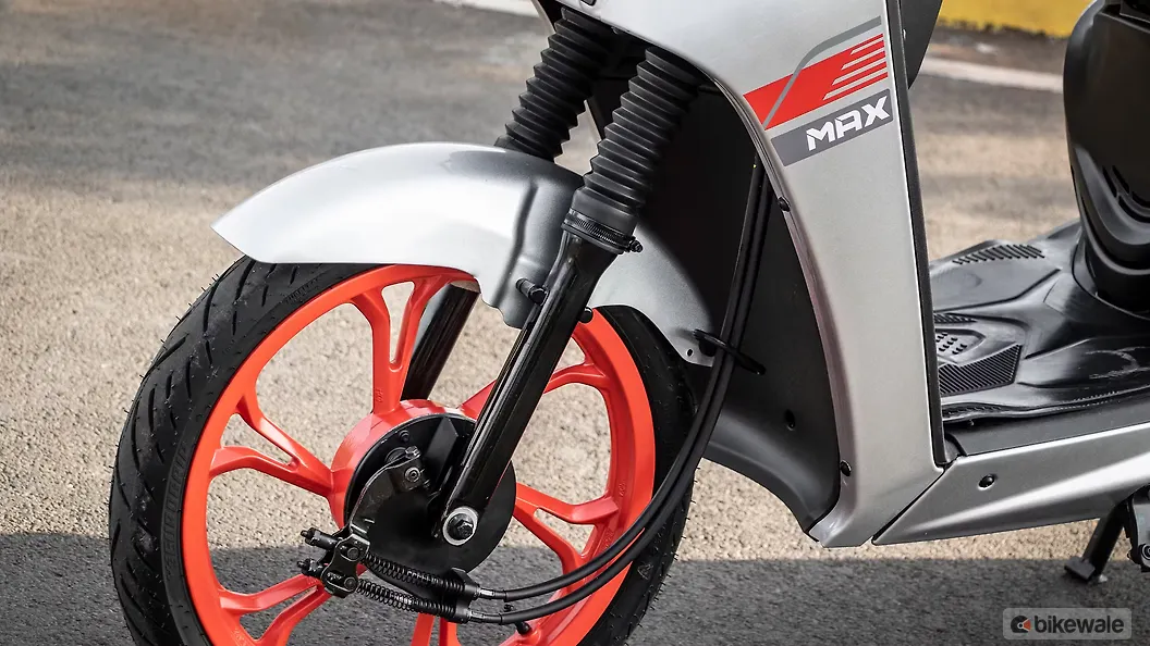 BGauss BG RUV 350 Front Tyre Image – BikeWale