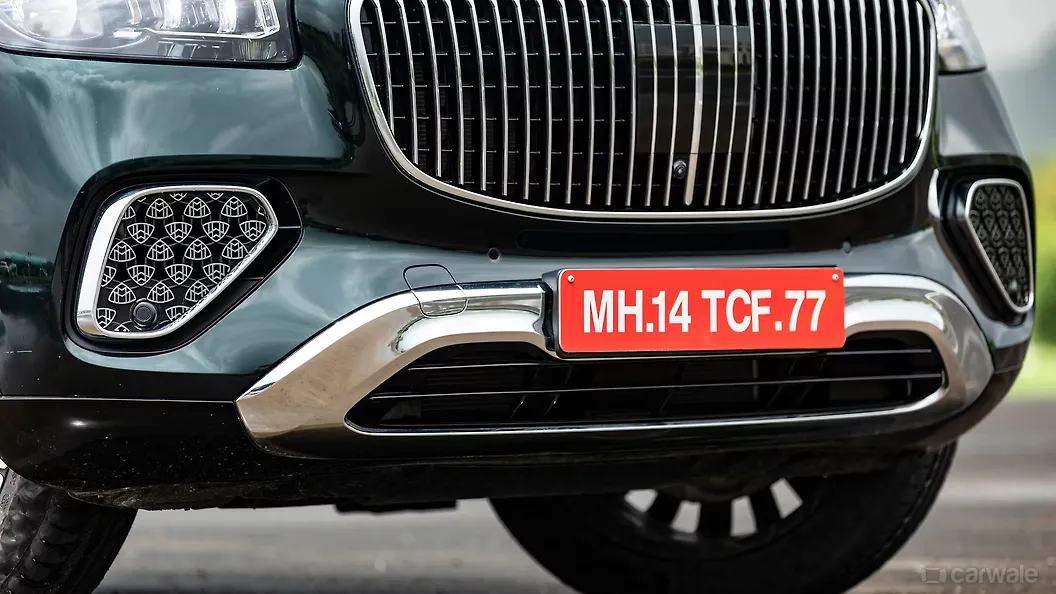 Maybach GLS Grille Image, Maybach GLS Photos in India - CarWale
