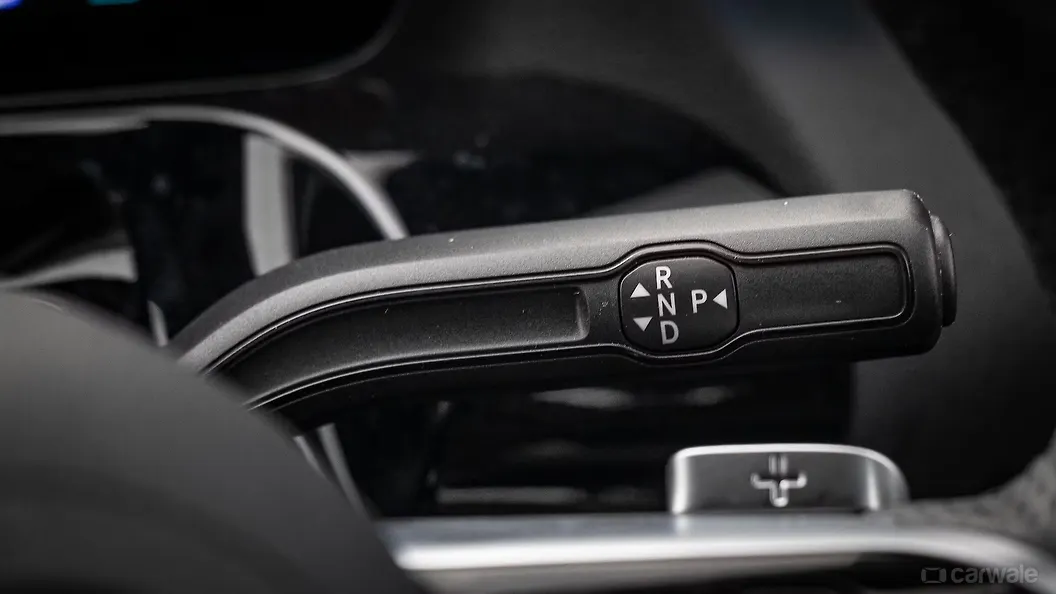 EQA Gear Selector Dial Image, EQA Photos in India - CarWale