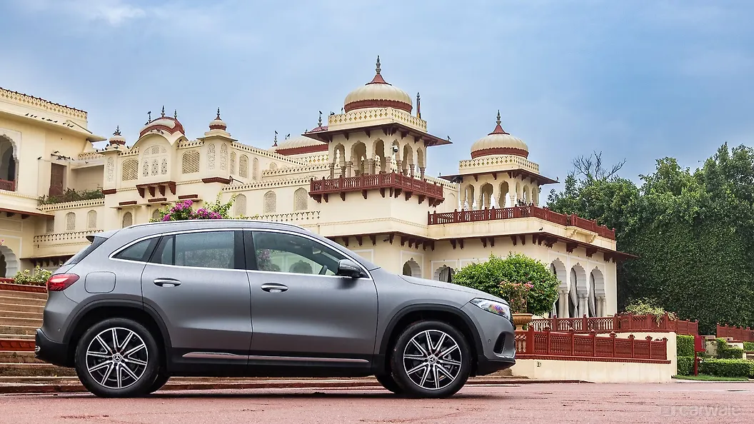 EQA Rear Badge Image, EQA Photos in India - CarWale