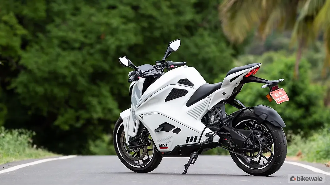 Ultraviolette F77 Mach 2 Right Side View Image – BikeWale