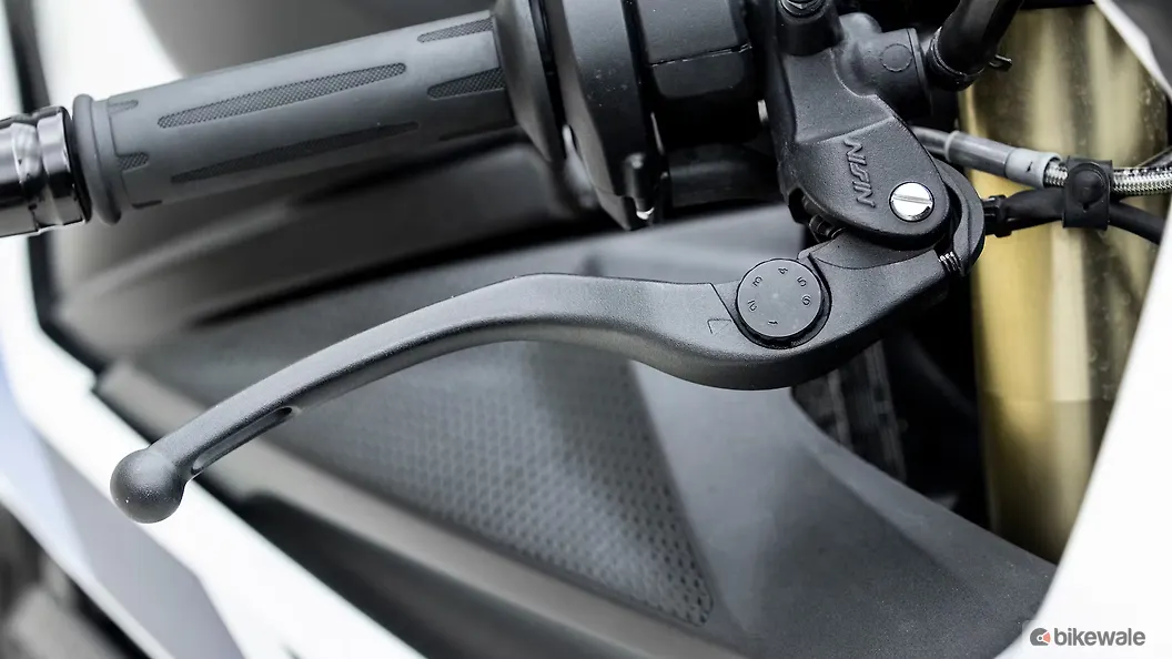 BMW S 1000 RR Multifunction Switchgear Right Image – BikeWale