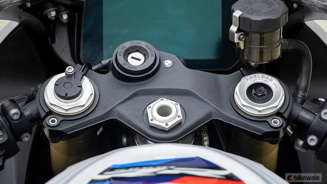 BMW S 1000 RR Front Suspension Preload Adjuster Image – BikeWale