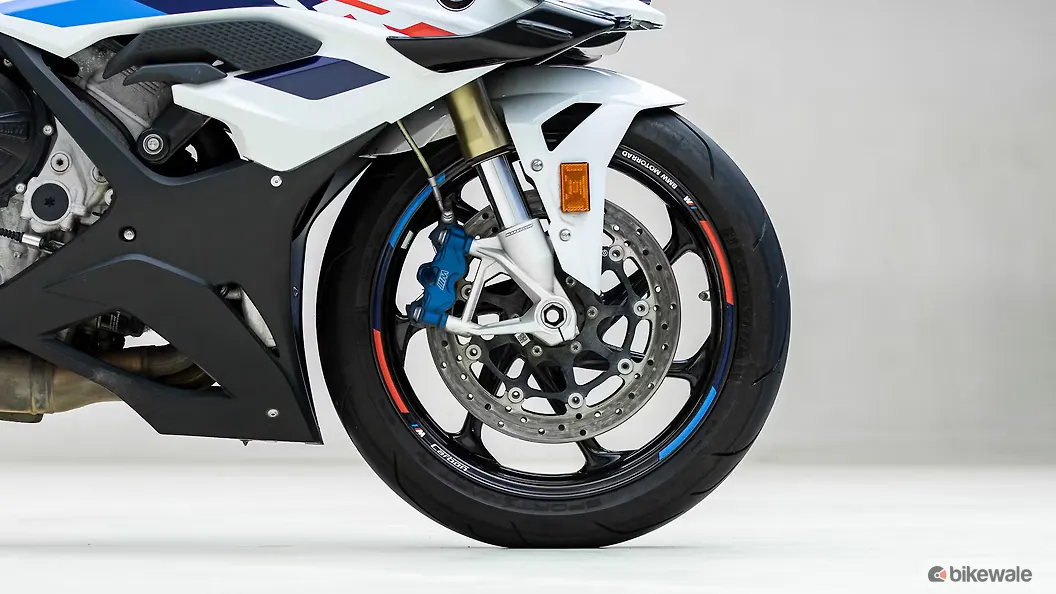 BMW S 1000 RR Front Wheel Image – BikeWale