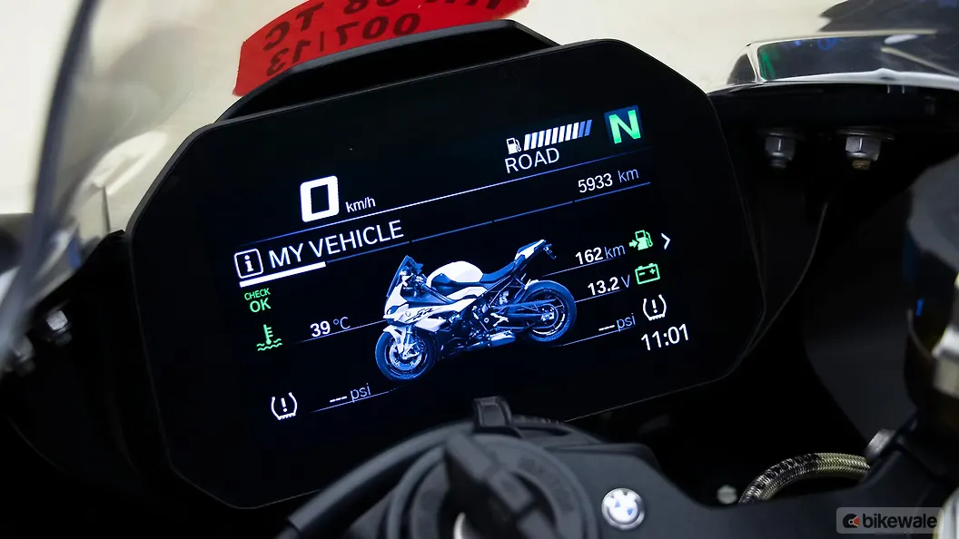BMW S 1000 RR TFT / Instrument Cluster Image – BikeWale