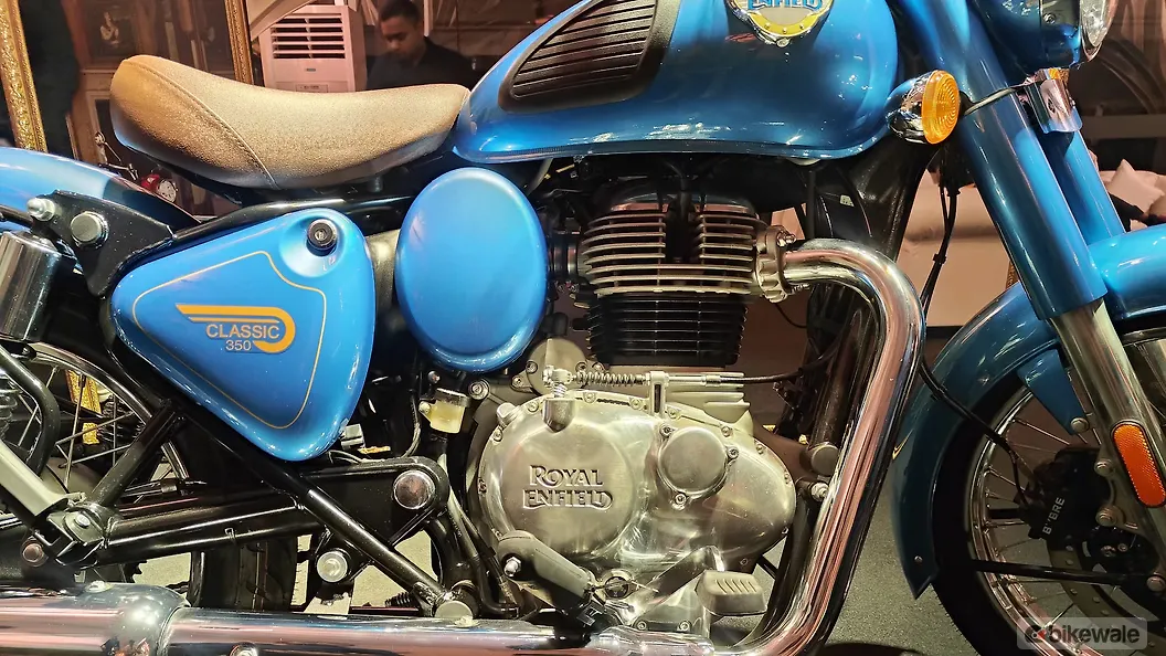 Royal Enfield Classic 350 Engine From Right Image – BikeWale