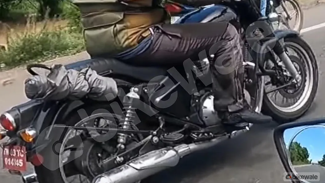 Royal Enfield Bullet 650 Right Side View Image – BikeWale