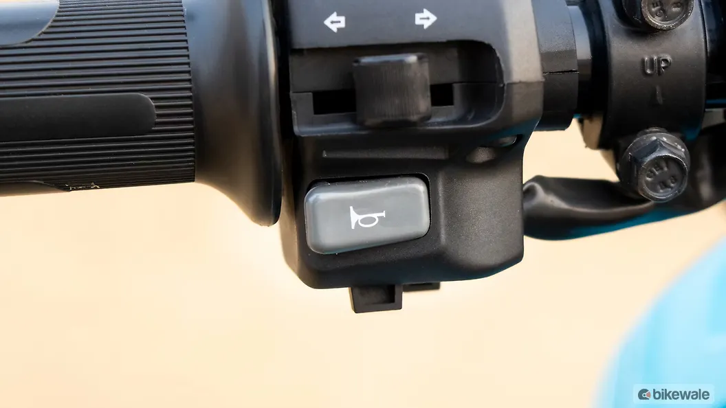 River Indie Horn Button Image – BikeWale