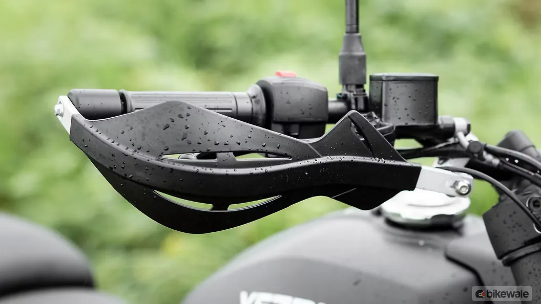 Yezdi Adventure Hand Guards Image – BikeWale