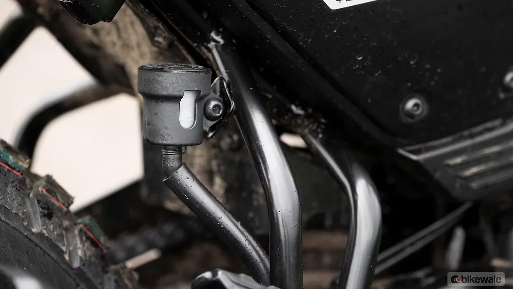 Yezdi Adventure [2024] Rear Brake Fluid Reservoir Image – BikeWale
