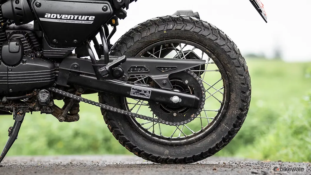 Yezdi Adventure [2024] Rear Wheel Image – BikeWale