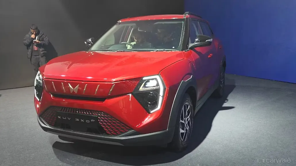 XUV 3XO EV 360-Degree Camera Control Image, XUV 3XO EV Photos in India ...
