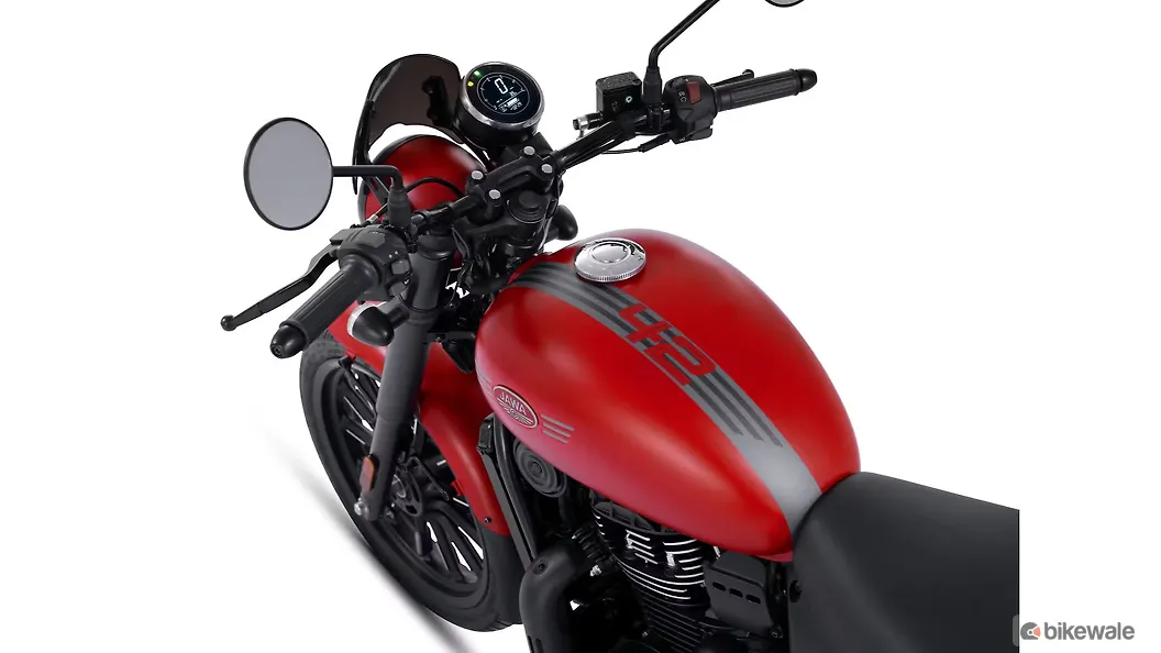 Jawa 42 Fuel Tank Image – BikeWale