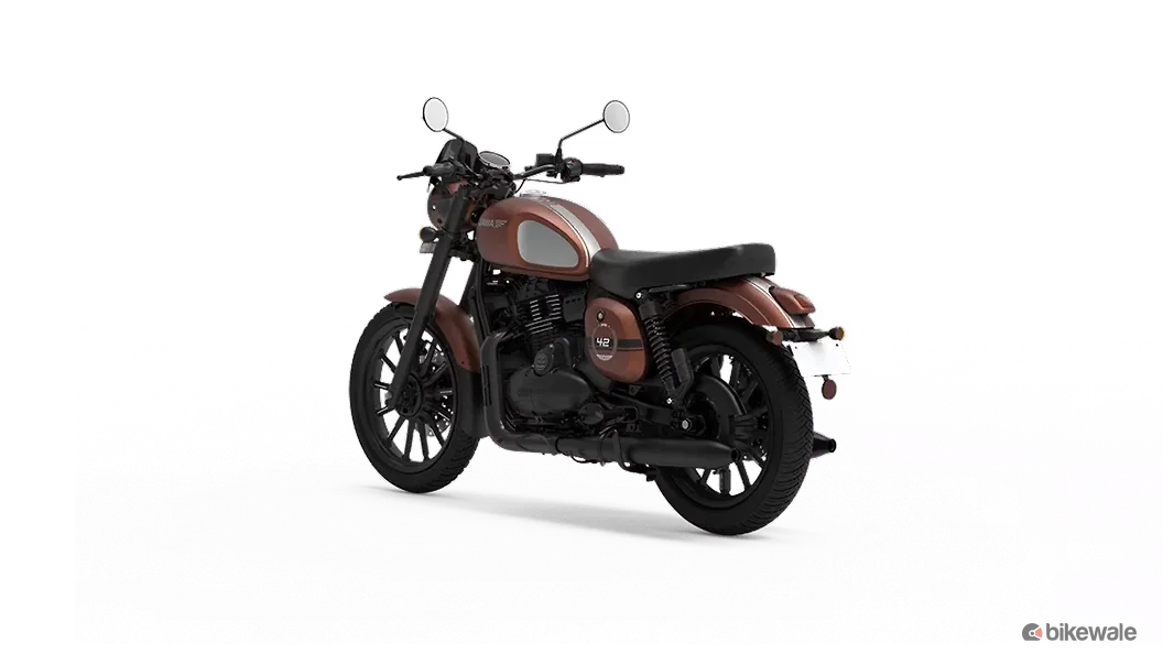 Jawa 42 Right Rear Three Quarter Image – BikeWale