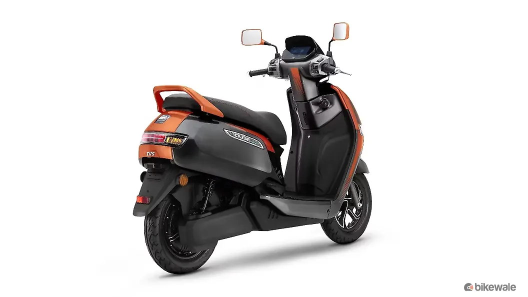 TVS iQube Electric Scooter Battery Pack Image – BikeWale