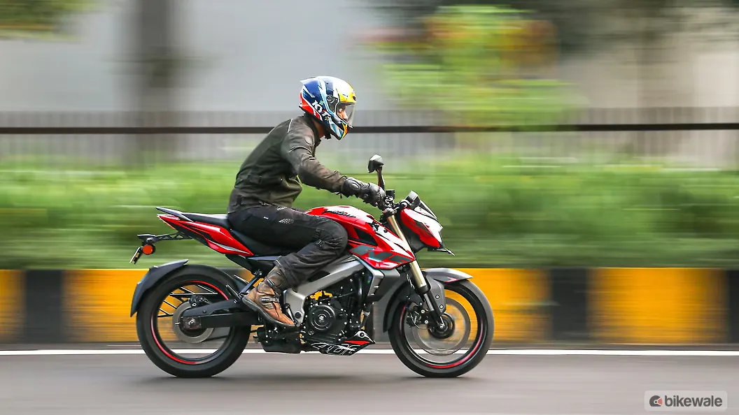 Images of Bajaj Pulsar NS400Z | Photos of Pulsar NS400Z - BikeWale