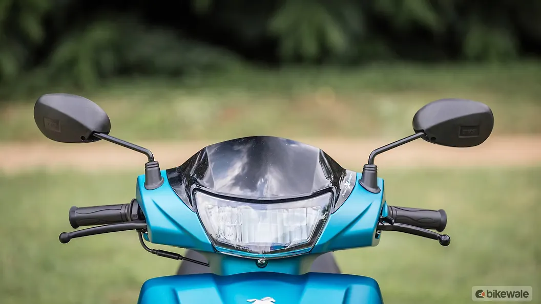 TVS Jupiter Tail Light Image – BikeWale