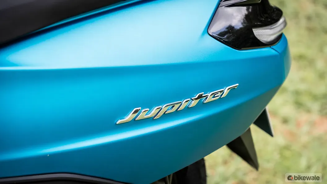 TVS Jupiter Left Side Body Panel Image – BikeWale