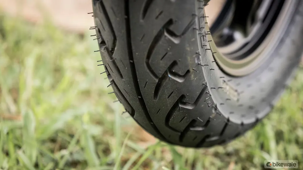 TVS Jupiter Rear Tyre Image – BikeWale