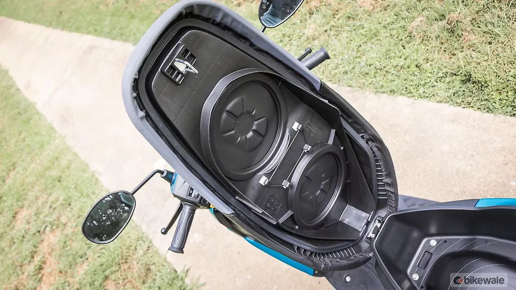 TVS Jupiter Underseat Storage Image – BikeWale