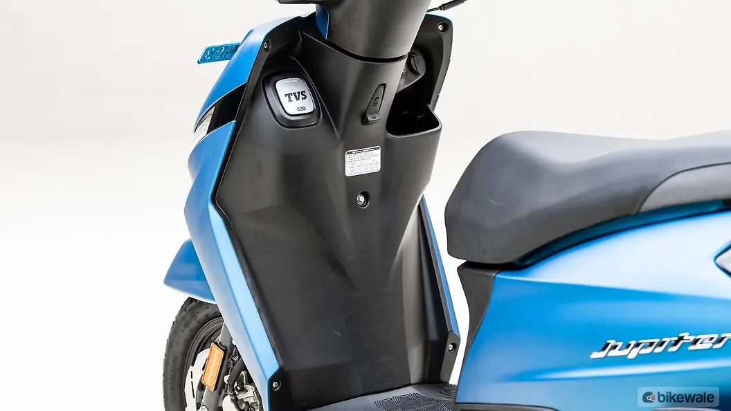 TVS Jupiter Front Inner Cover Image – BikeWale