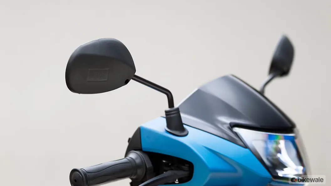 TVS Jupiter Rear View Mirror Image – BikeWale