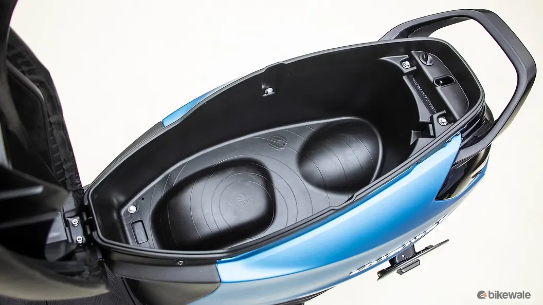 TVS Jupiter Underseat Storage Image – BikeWale