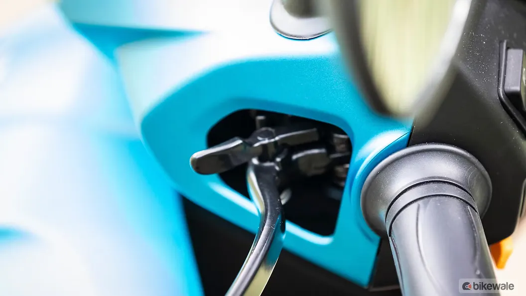 TVS Jupiter Kill Switch Image – BikeWale