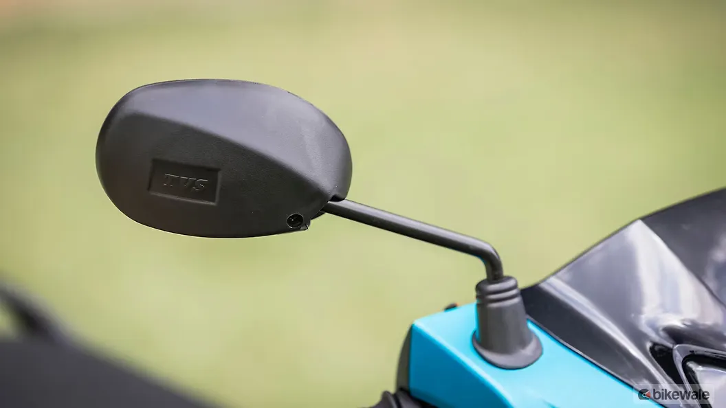 TVS Jupiter Rear View Mirror Image – BikeWale