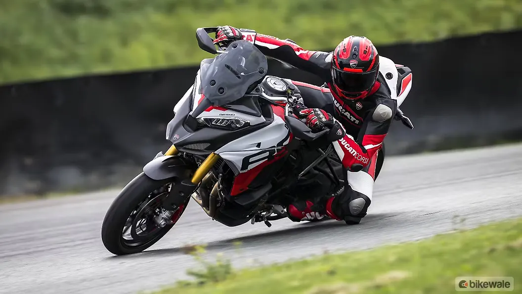Ducati Multistrada V4 Left Front Three Quarter Image – BikeWale