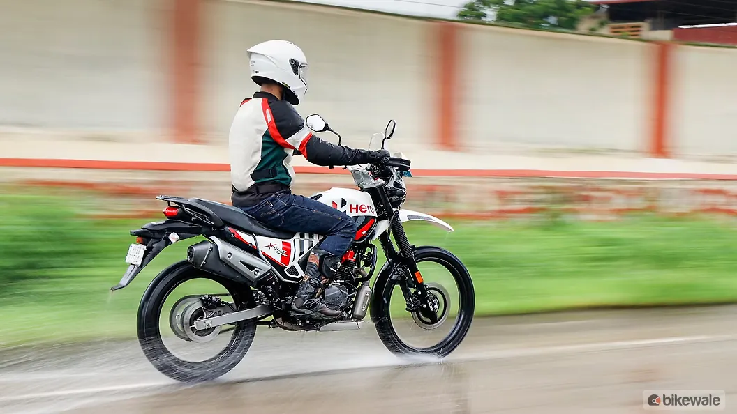 Hero Xpulse 200 4V Right Rear Three Quarter Image – BikeWale