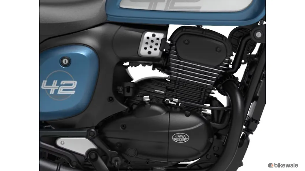 Jawa 42 FJ Engine From Right Image – BikeWale