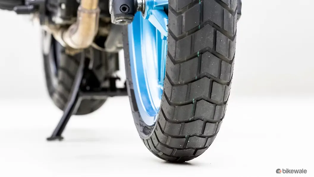 Royal Enfield Guerrilla 450 Front Tyre Image – BikeWale