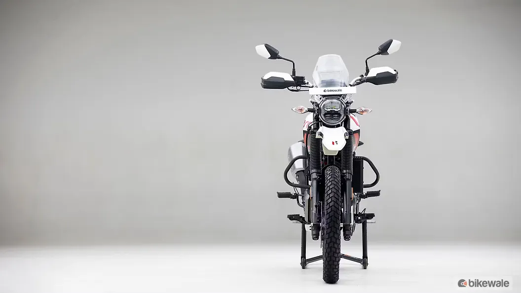 Hero Xpulse 200 4V Right Side View Image – BikeWale