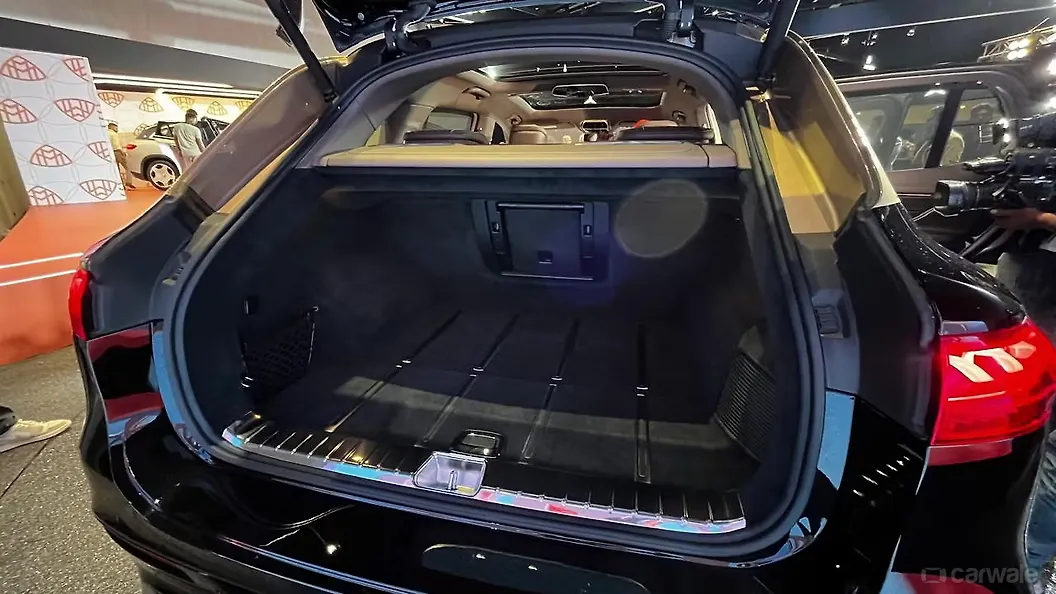 Maybach EQS SUV Bootspace Image, Maybach EQS SUV Photos in India - CarWale