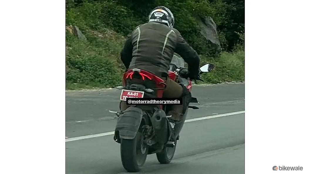 Jawa 42 FJ Right Side View Image – BikeWale