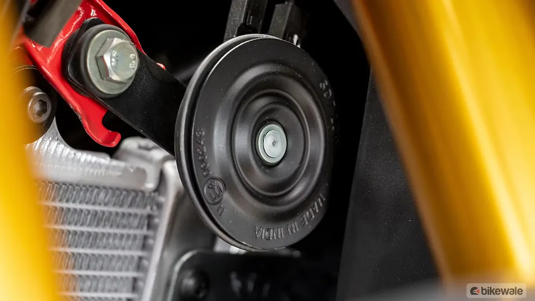 TVS Apache RR 310 Front Wheel Image – BikeWale