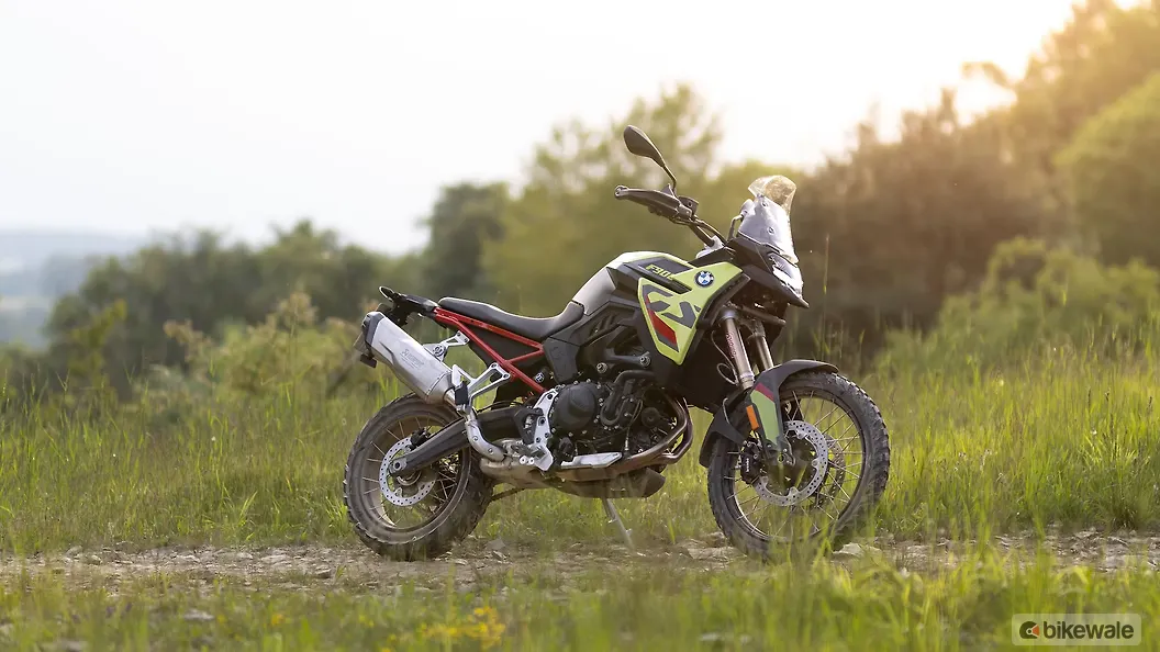 BMW F 900 GS Left Rear Three Quarter Image – BikeWale