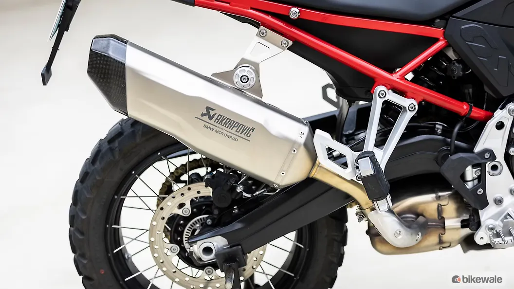 BMW F 900 GS Rear Cross Spoke Wheels Image – BikeWale