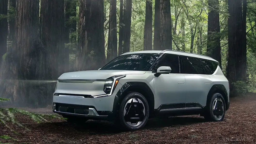 EV9 Left Front Three Quarter Image, EV9 Photos in India - CarWale