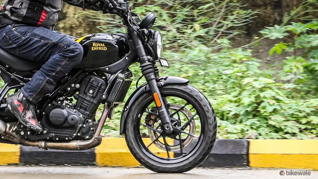 Royal Enfield Guerrilla 450 Front Disc Brake Image – BikeWale