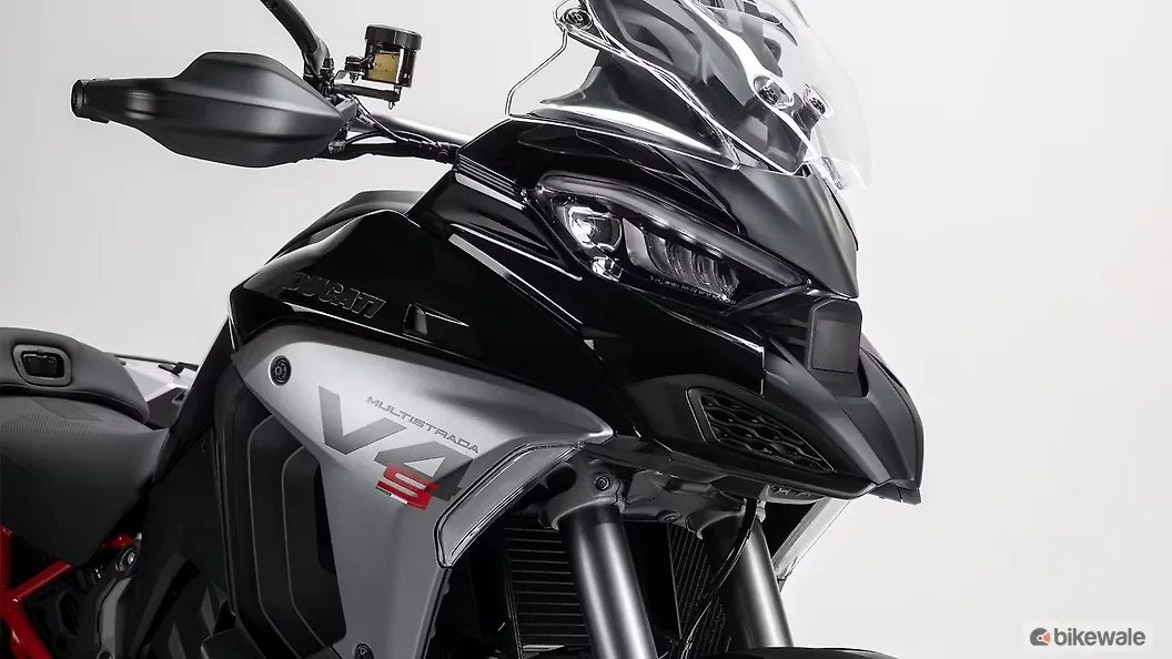 Ducati Multistrada V4 [2024] Right Front Three Quarter Image – BikeWale